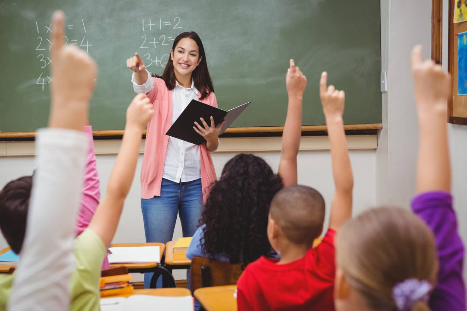we-re-always-hiring-nyc-substitute-teachers-do-you-qualify